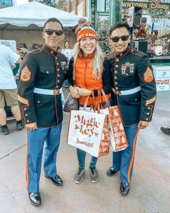 ~Los Angeles Radio People, Template